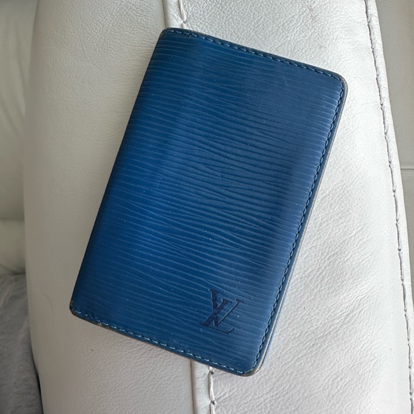 Louis Vuitton | Bags | Authentic Louis Vuitton Epi Card Holder | Poshmark